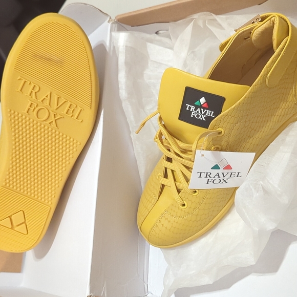 Travel Fox | Shoes | Travel Fox Mens Yellow Spider Malibu Nappa Leather ...